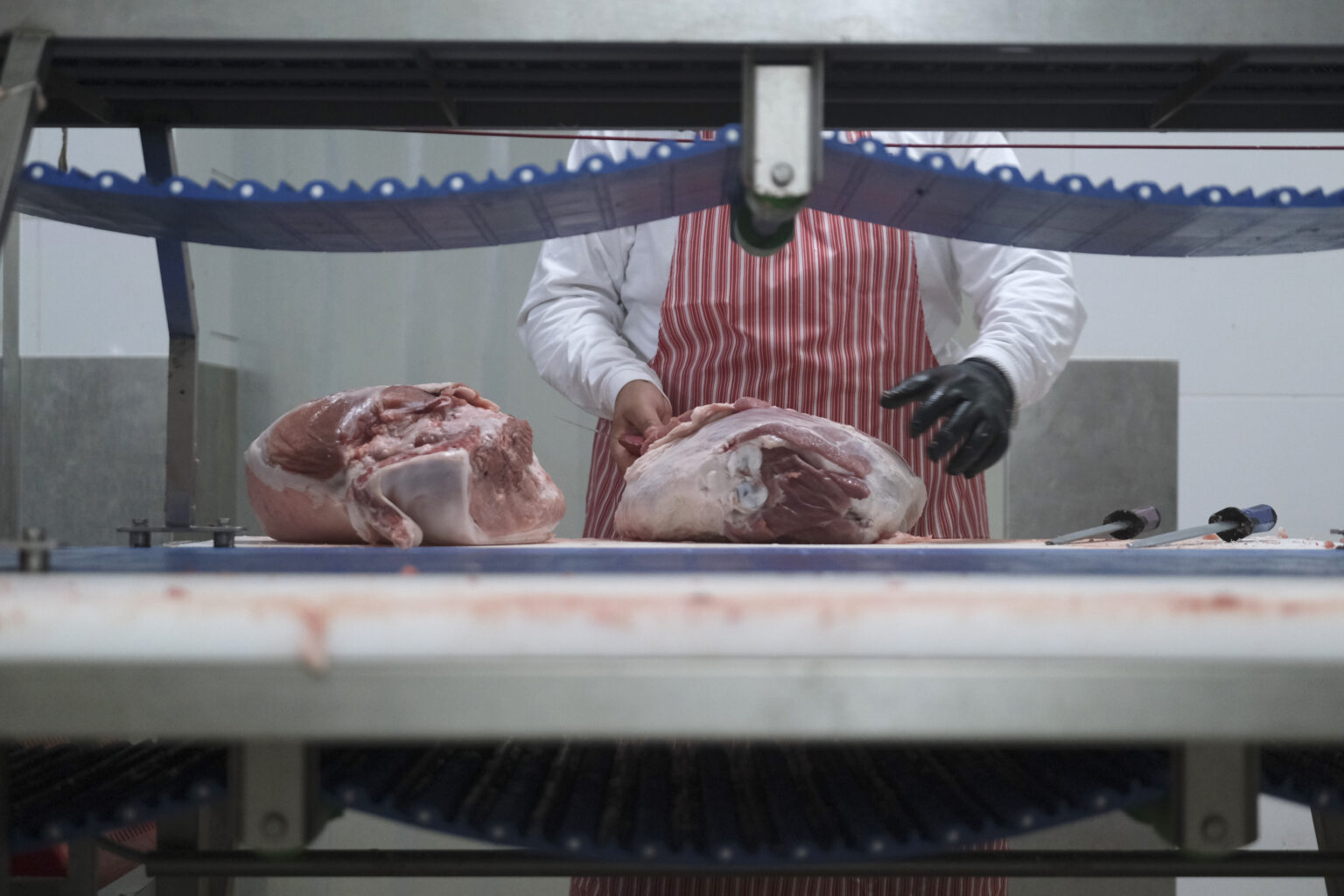 MCAST launches new Butchery Skills Course – MCAST